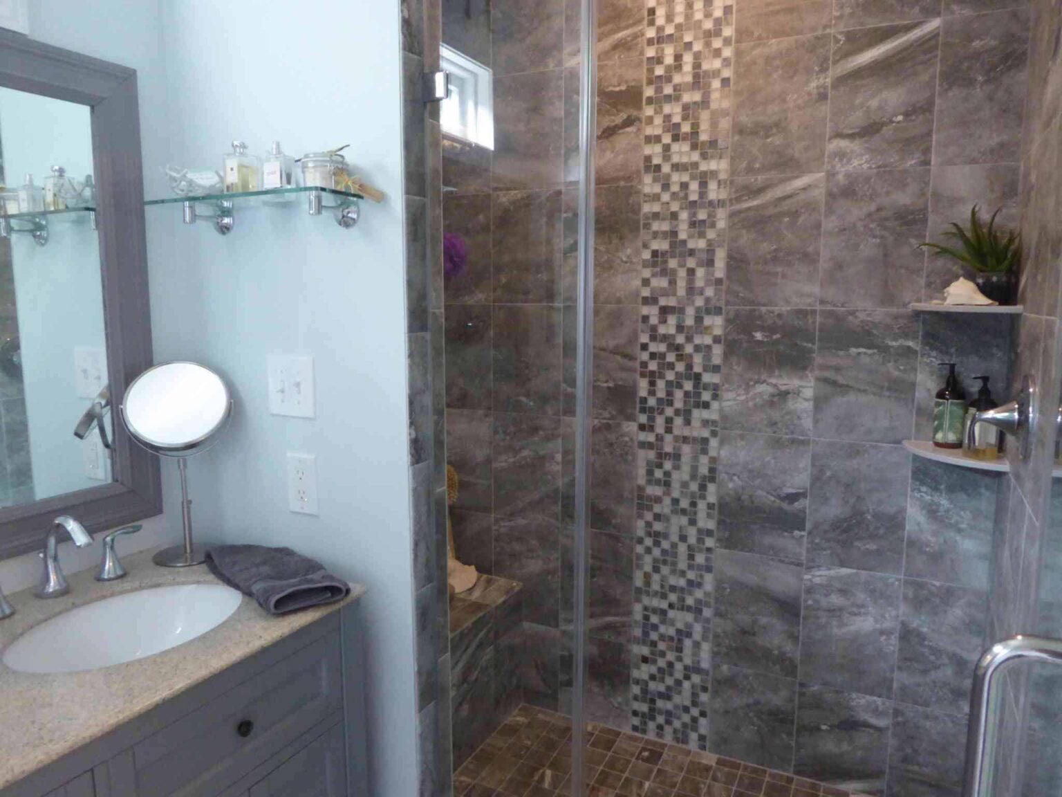 Bathroom Design Tips for Your Custom Home - Robin Ford Building ...